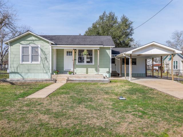 403 N College Street
