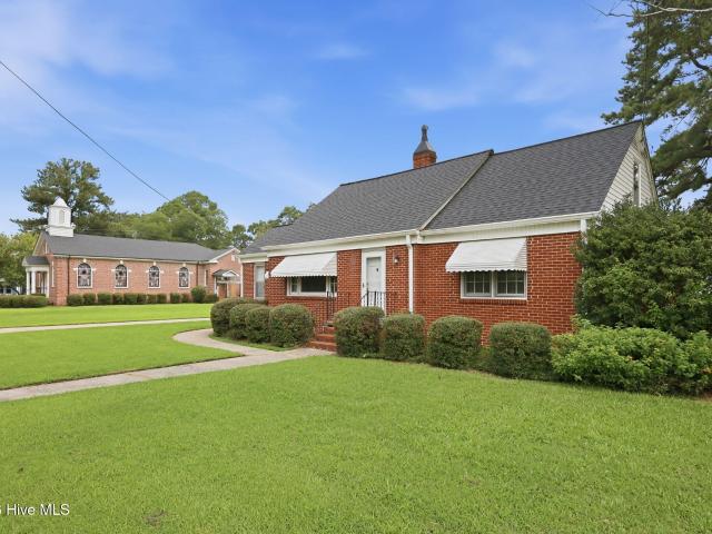 403 N Front Street