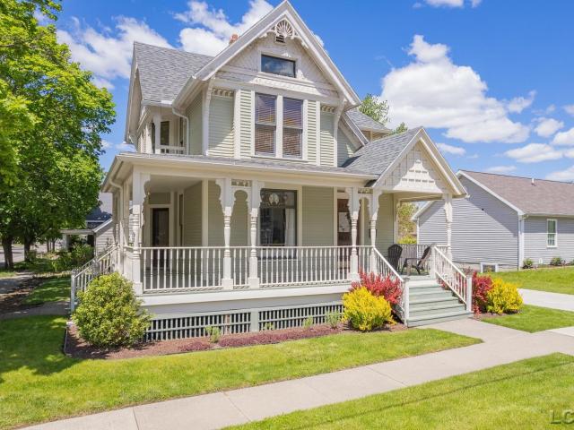 403 N Locust St Street