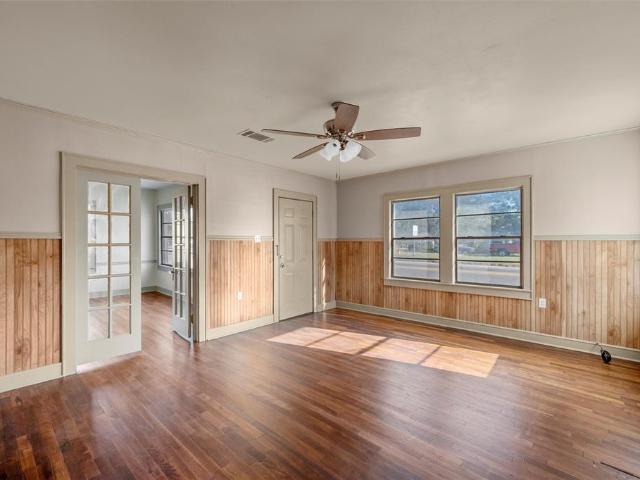 403 S 5th Street