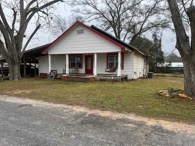 403 S Main St, Kinston, AL 36453