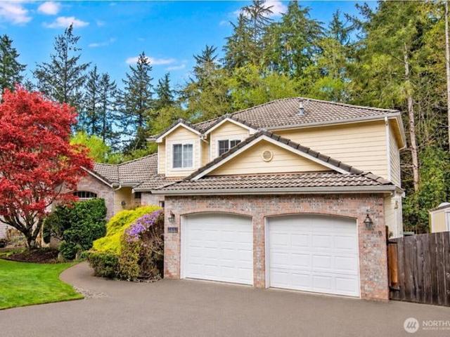 403 Sheridan Pl, Steilacoom, WA 98388