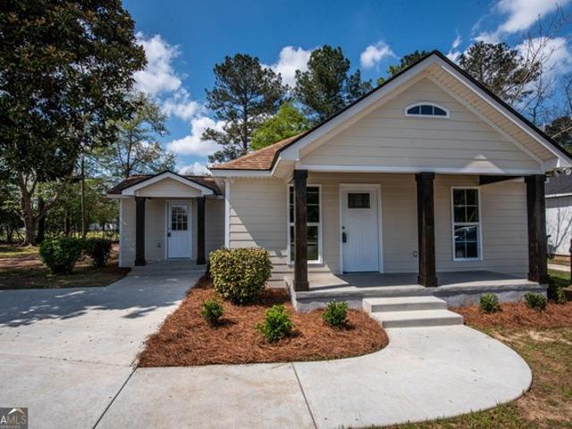 403 Spruce St, Fort Valley, GA 31030