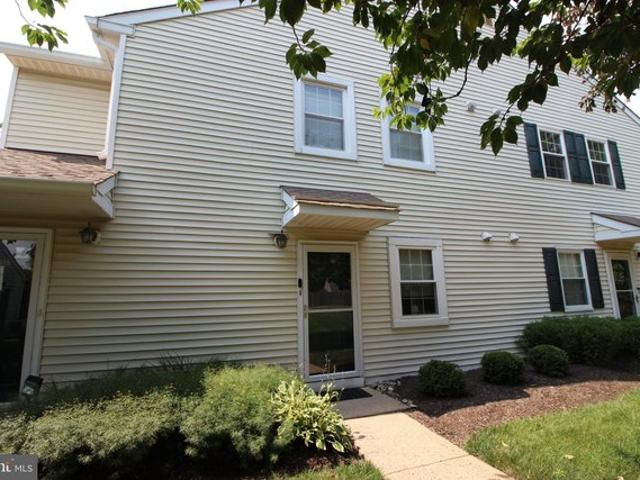 403 Steamboat, Southampton, PA 18966