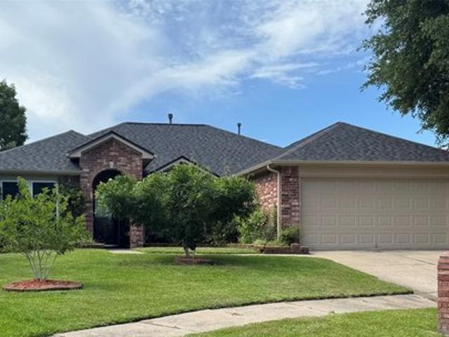 403 Stockbridge Ln, League City, TX 77539