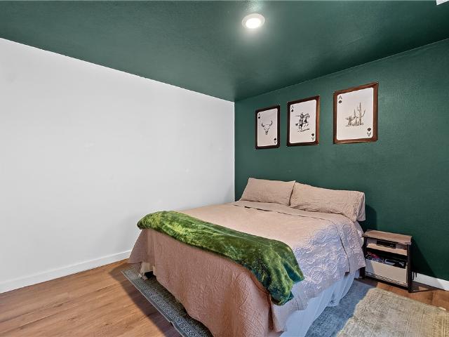 403 SW 1st Avenue