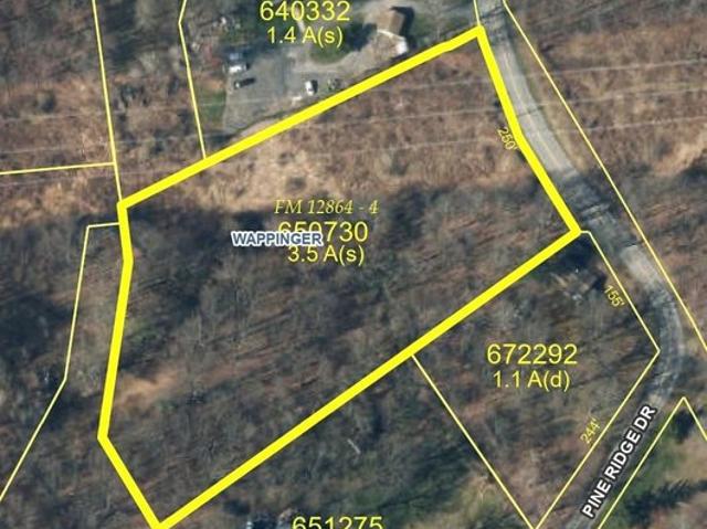 403 Pine Ridge Dr, Wappingers Falls, NY 12590