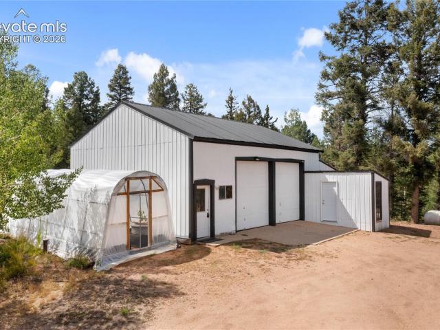 403 Pioneer Creek Drive