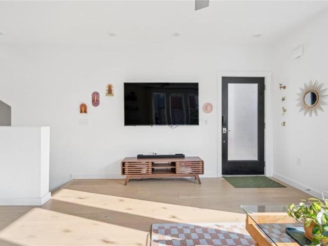403 Pratt Drive SE 1001
