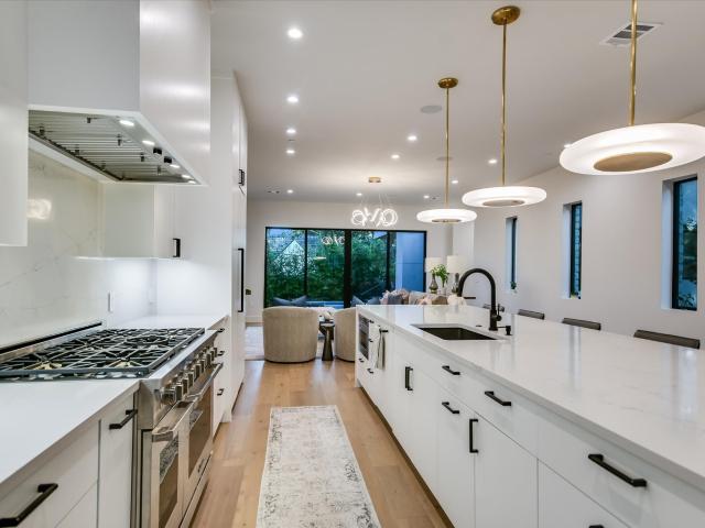 403 Ridgewood Rd, Austin, TX 78746 | MLS #2085