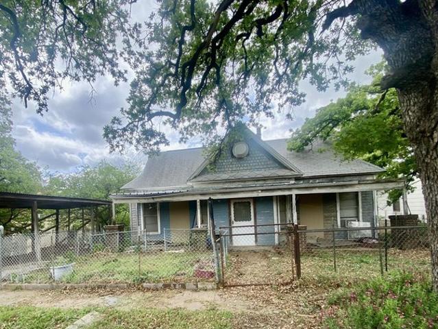403 W 5th St, Cisco, TX 76437
