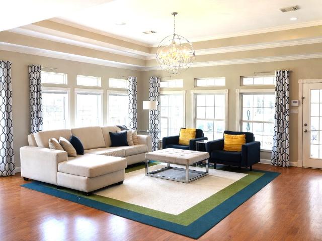 403 W 32nd Street