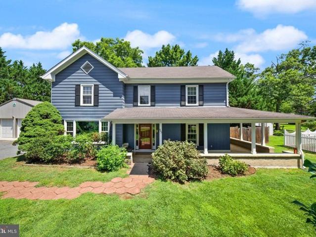 403 W Main St, Remington, VA 22734