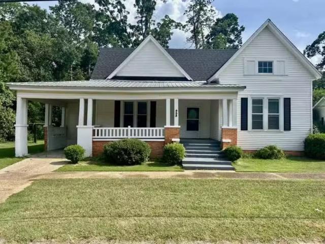 403 W MAIN ST, SAMSON, AL 36477