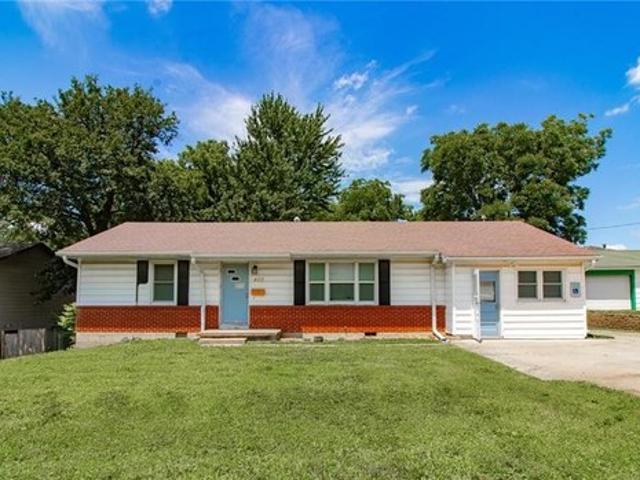 403 W South St, Warrensburg, MO 64093