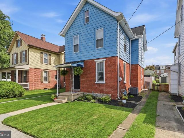 403 Walnut Street