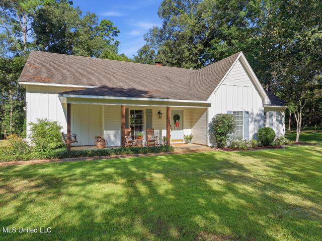 403 Warwick Road