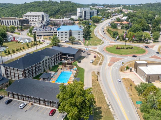 403 Veterans Boulevard # 401