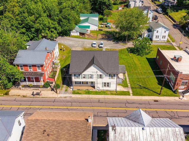 404/406 MAIN Street