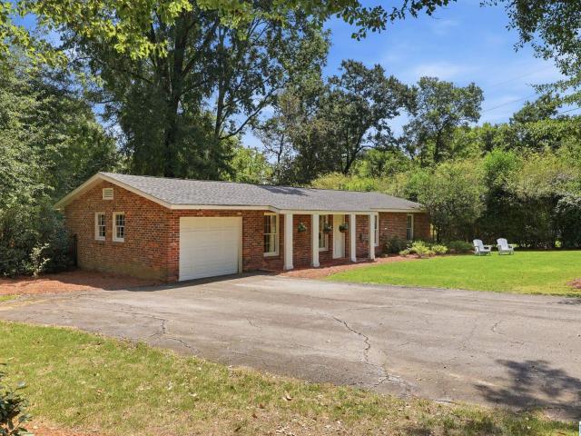 4044 Meadowview Circle