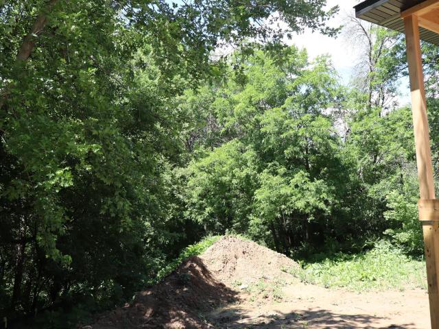 4044 Merriam Road