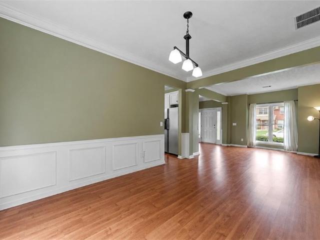 4044 Berwick Farm Drive