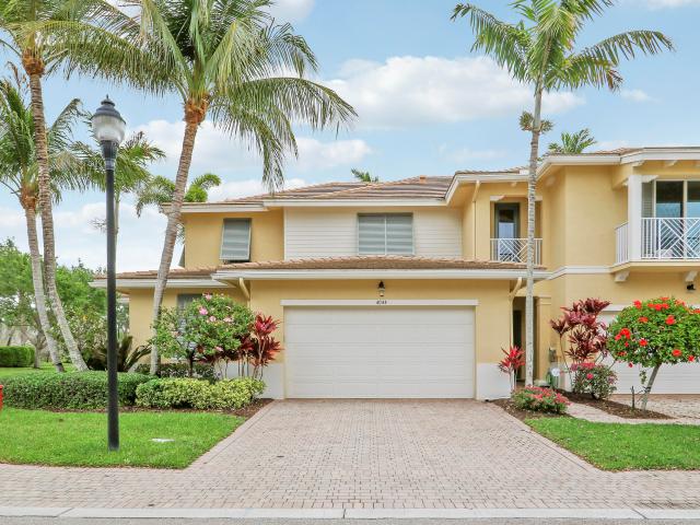 4044 Kingston Ln, Palm Beach Gardens, FL 33418 | MLS #B26010 | Compass
