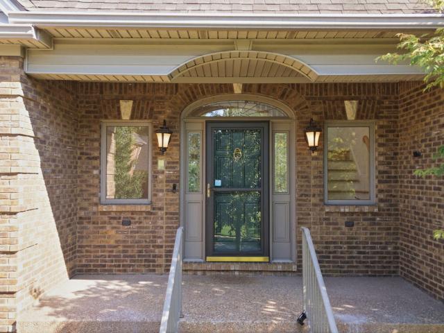 4044 Peppertree Drive