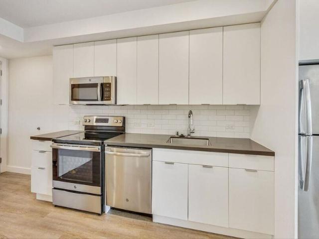 4045 Broadway 1 Bedroom Apartment for Rent at 4045 Broadway, Oakland, CA 94611 Piedmont Avenue