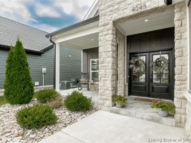 4045 Williams Crossing Way