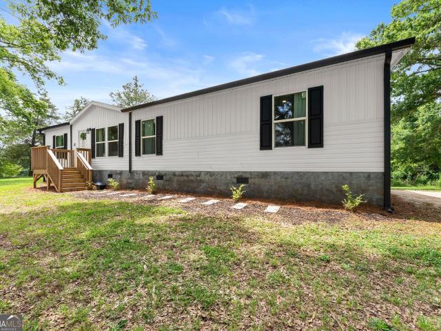 4046 Holly Springs Road