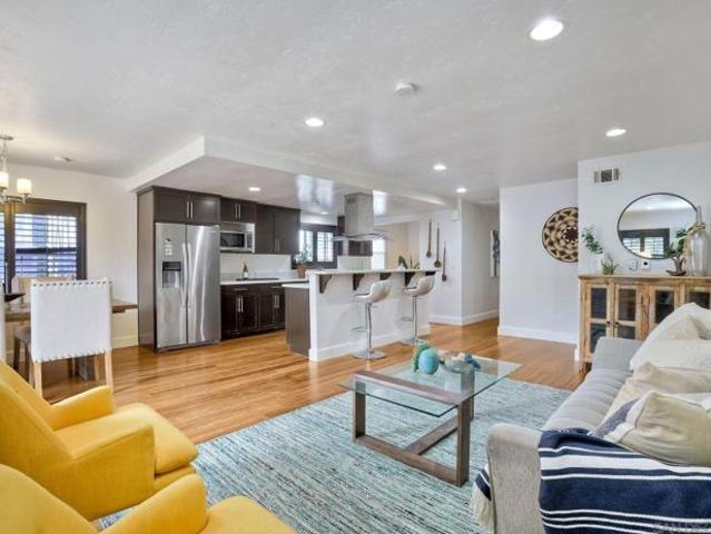 4046 Tennyson St, San Diego, CA 92107