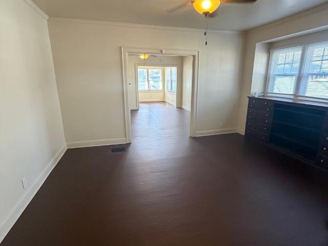 4047 N College