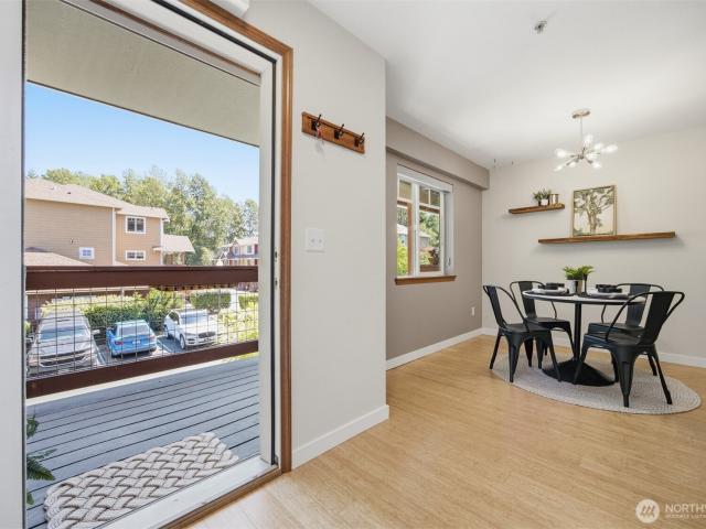 4047 Eliza Avenue # 103