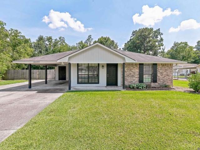 40499 Mary Ann St, Prairieville, LA 70769