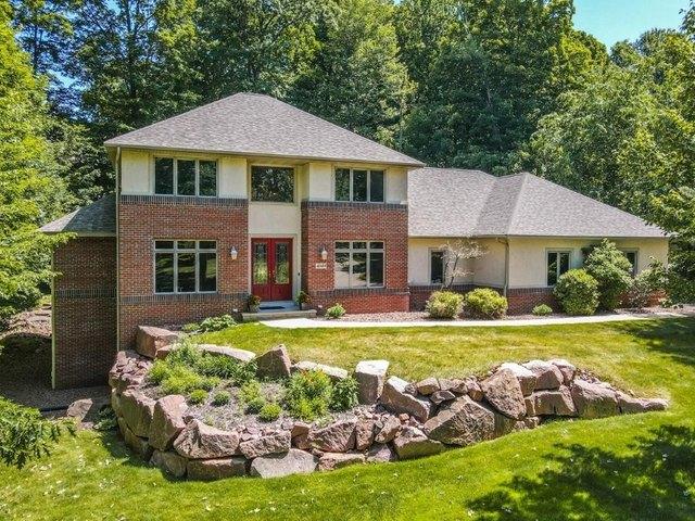 4049 Crestwood Dr, Wausau, WI 54403