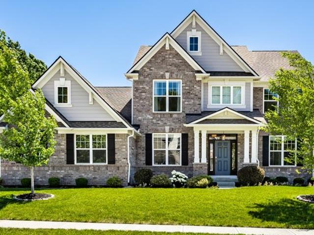 4049 Forbes Rd, Bargersville, IN 46106
