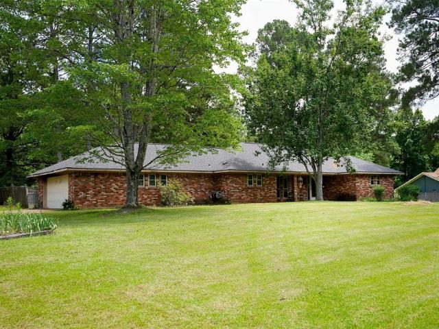 4049 Parkwood Drive