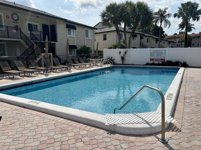 4040 Crystal Lake Dr Apt 101, Pompano Beach, FL 33064