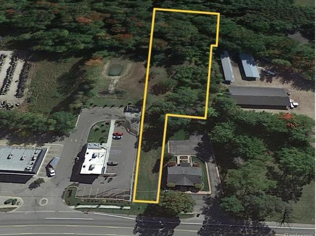 4040 Grange Hall Rd, Holly Vlg, MI 48442