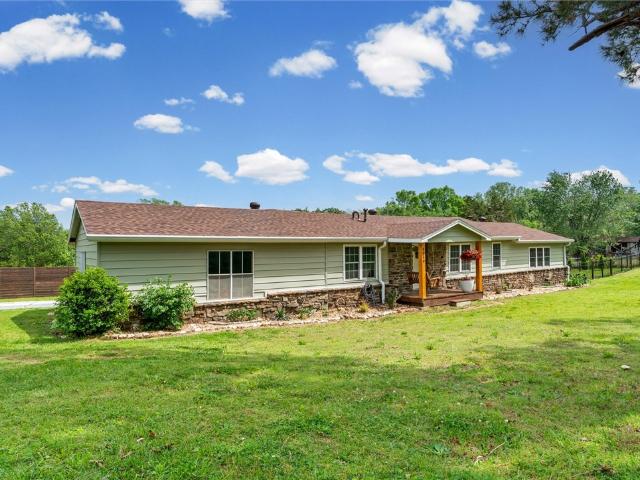4040 Howard Porter Road