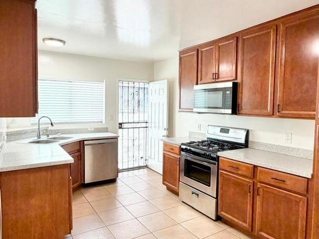 4040 Palmwood
