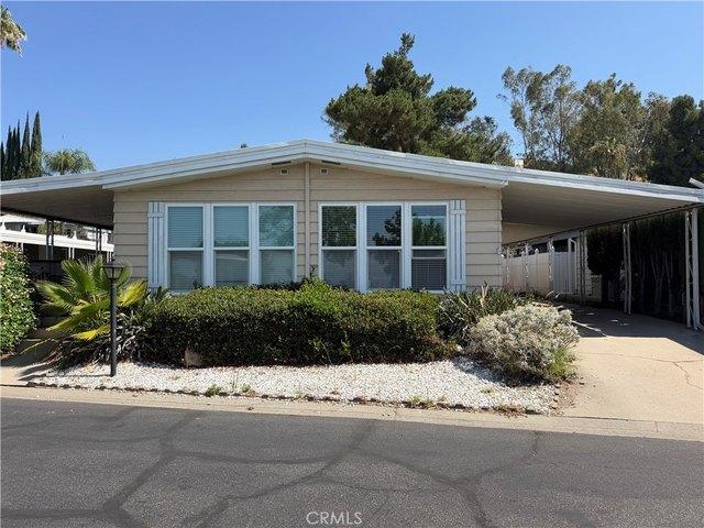 4040 Piedmont Dr Spc 44, Highland, CA 92346