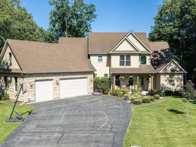 4040 River Ridge Ln, Sandwich, IL 60548