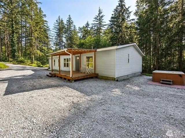 4040 th Ave E, Eatonville, WA 98328