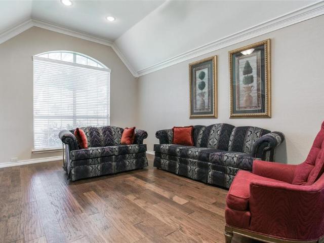 4040 Wellington Lane