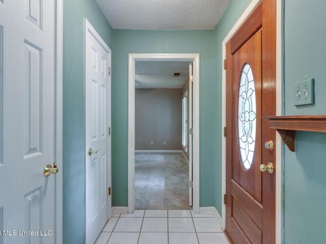 4040 Windermere Drive