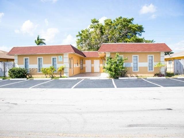 4041 NW 30th Ter, Lauderdale Lakes, FL 33309