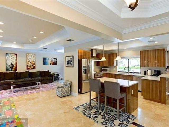 4041 NE 34th Ave, Fort Lauderdale, FL 33308