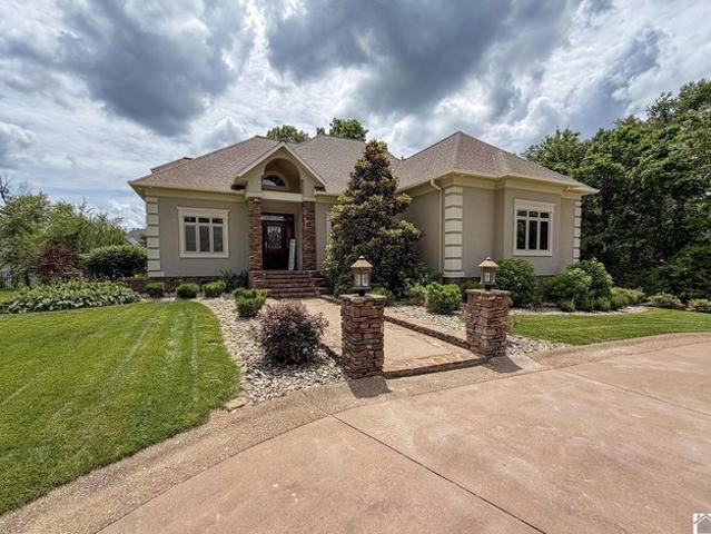 4041 Alameda Cres, Paducah, KY 42001